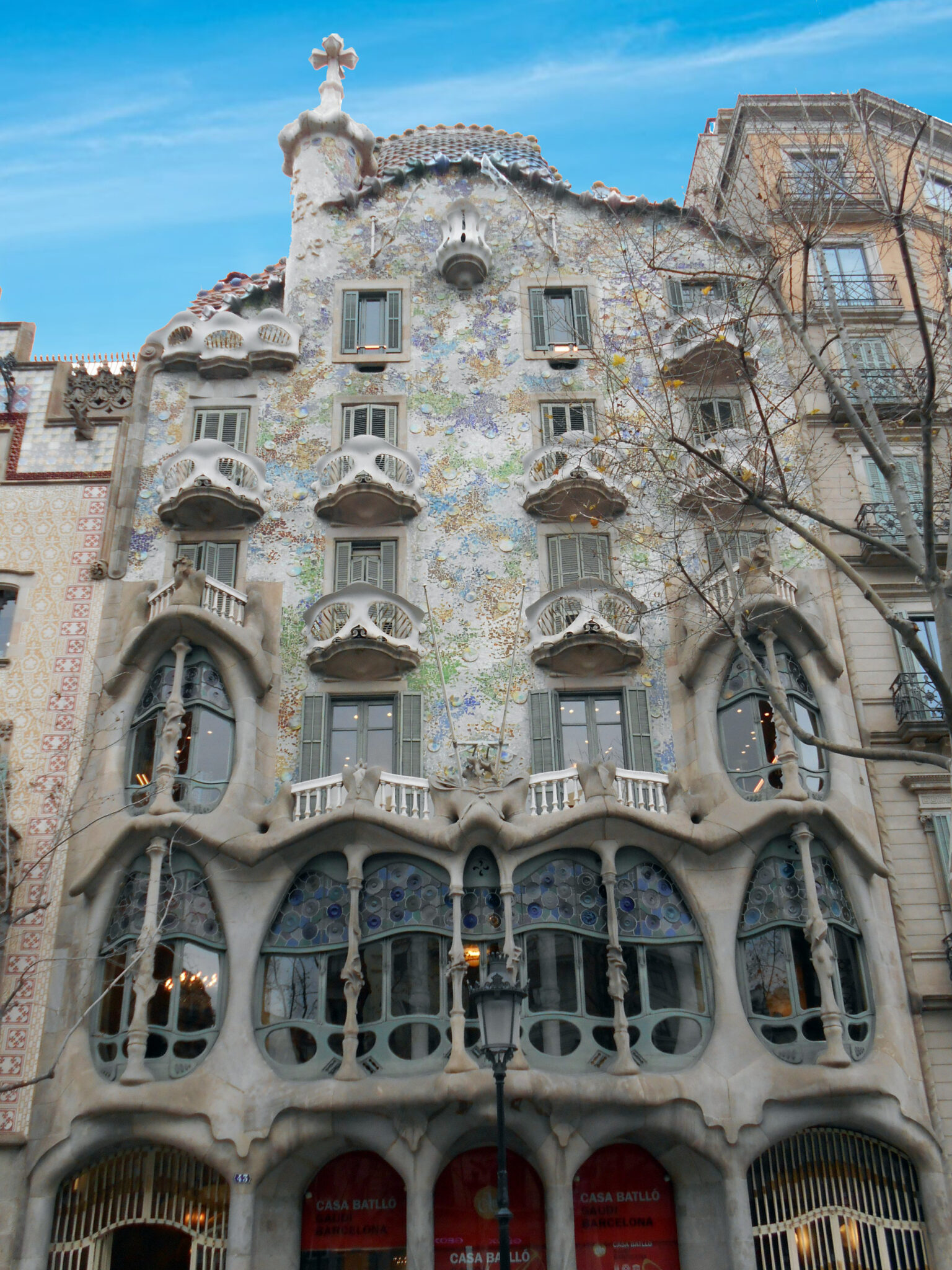 ¿Por qué Casa Batlló es famosa? | Barcelona